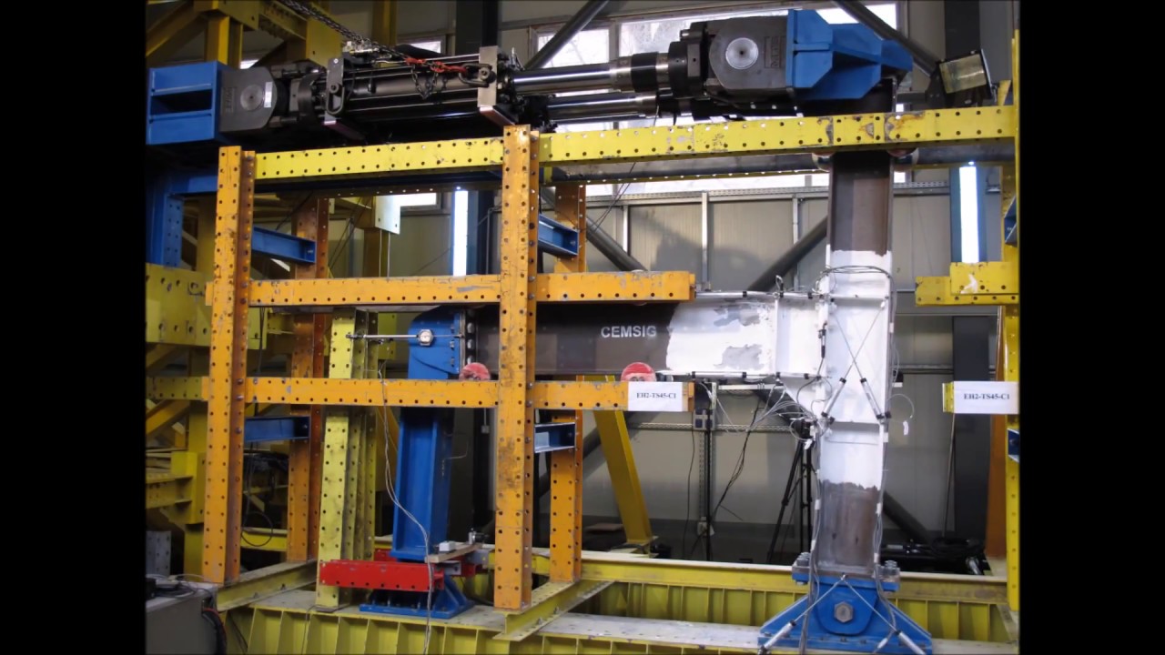 Haunched beam-to-column joint EH2-TS45-C1 - YouTube