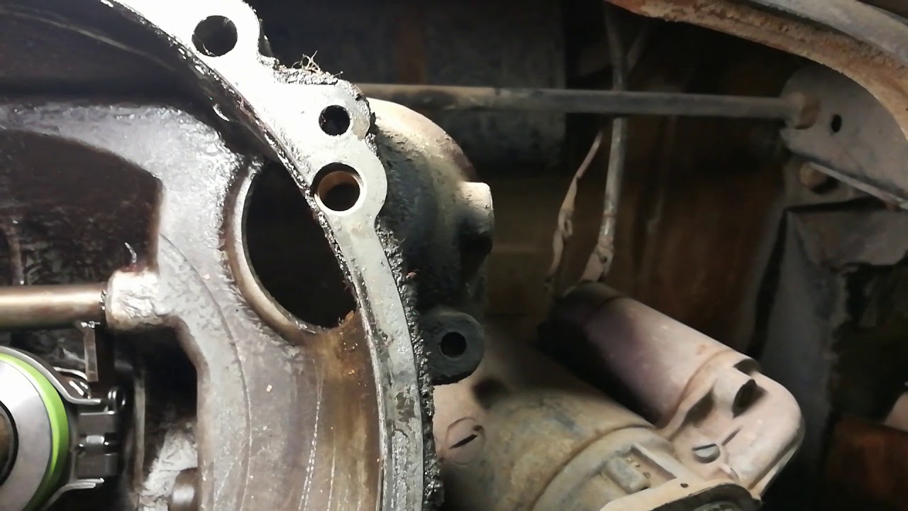 VW Beetle Bus Type 3 starter bushing install - YouTube