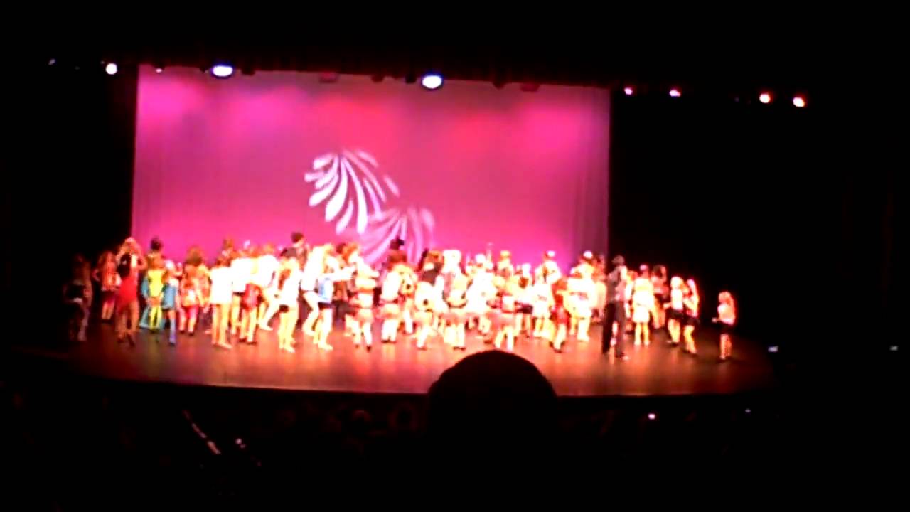 Kelly's Dance Recital 2010 - Grand Finale - YouTube