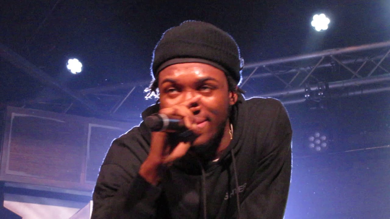 Saba - "LIFE" (Live in Boston) - YouTube