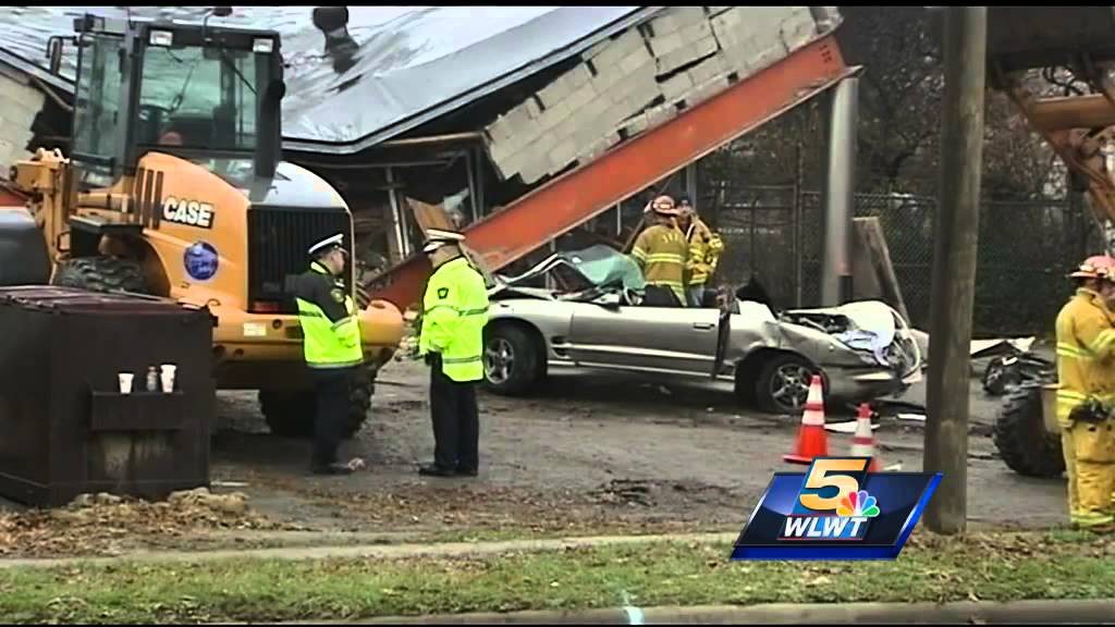 2 dead, 1 injured after car crashes into building, building collapses ...