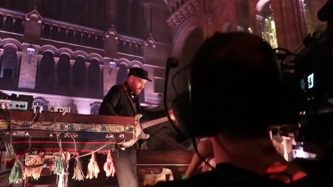 Coldplay - Church (Live Natural History Museus, London 2019) - YouTube