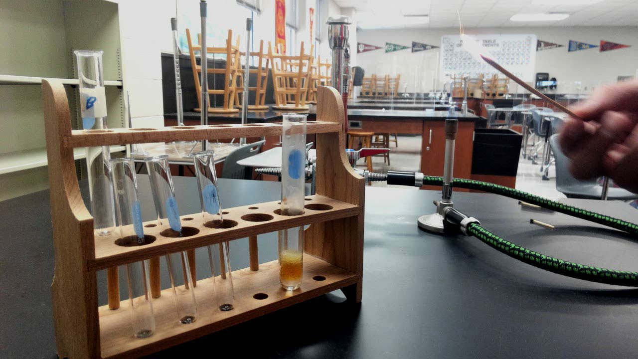 Decomposition of H2O2 with KI - YouTube