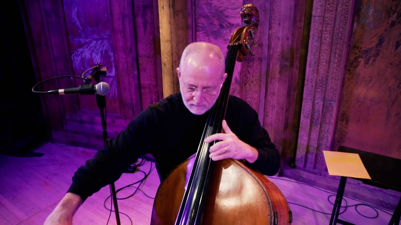 DUELIN BASSES Jerry Jacoby and Mark Mathias performing Minuet in g ...