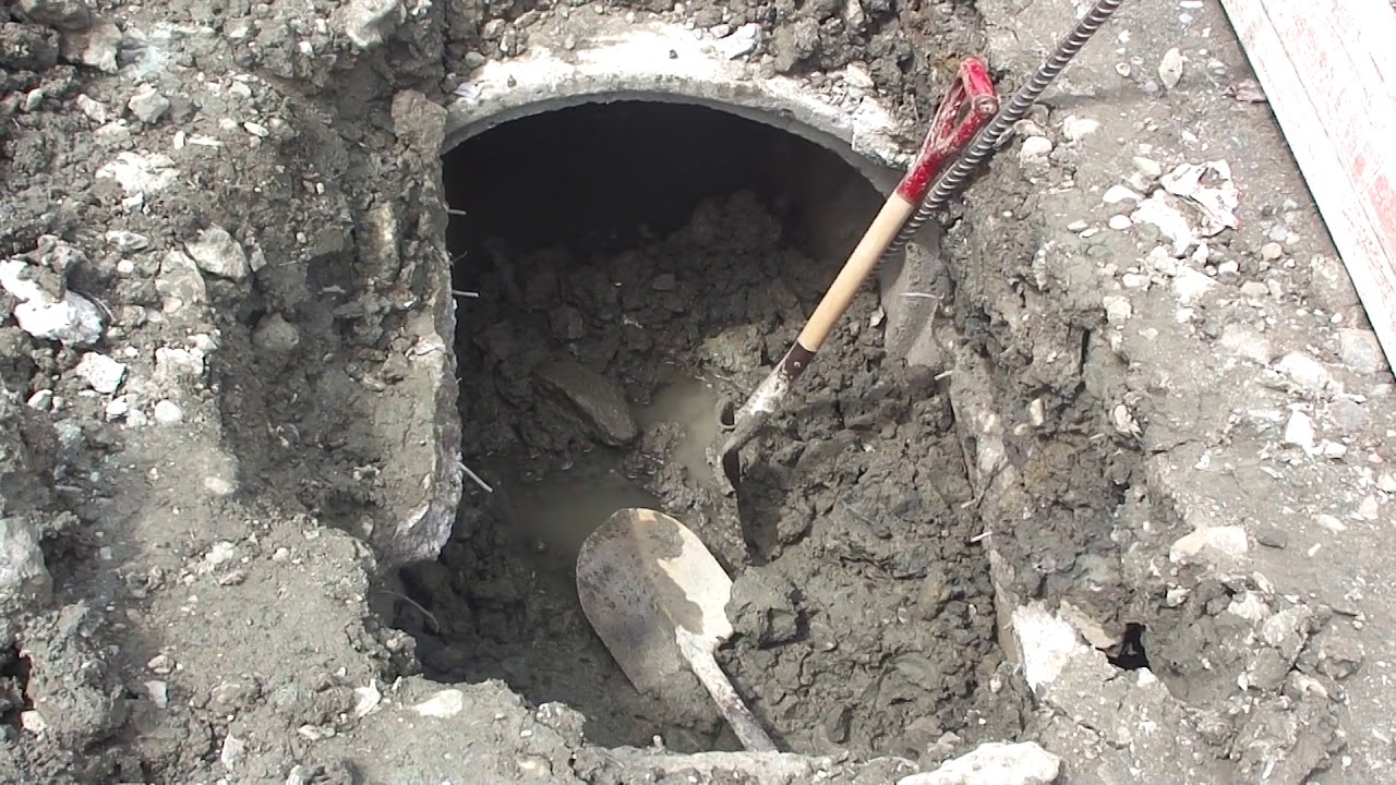 File footage - DPWH drainage project [Santa Mesa, Manila; Oct 2014] HD ...