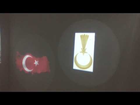 Askeri  Bayramlaşma Mesajları Türk Bayrağını Duvara Yansıtın