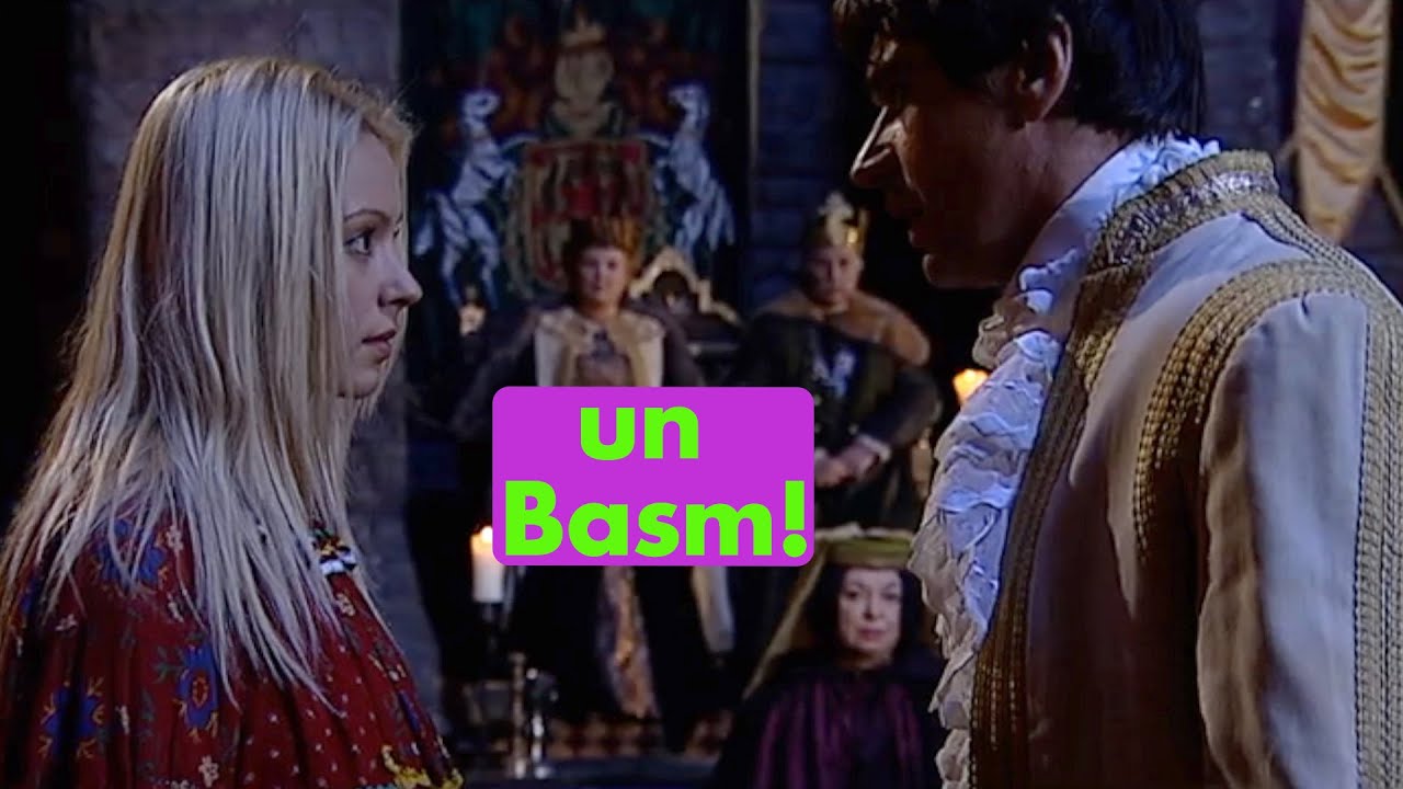 Un Basm! --- Viziru in serialul REGINA - YouTube