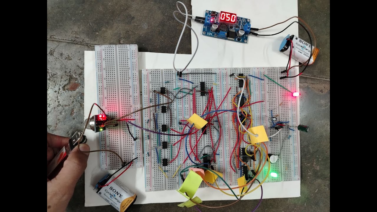 BUET EEE 304 _ Gas Leakage Detector using Customize ADC & Comparator ...