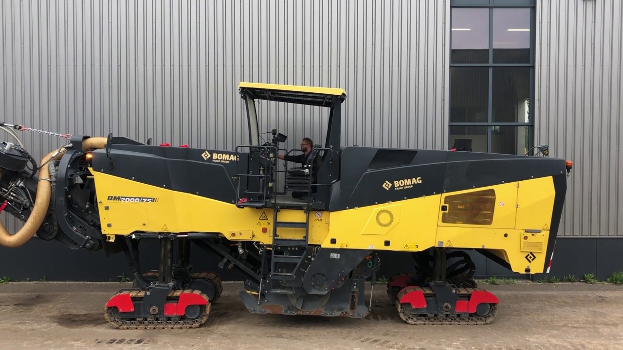 2016 Bomag BM2000/75 Cold planer demo @ BIG Machinery BV - YouTube