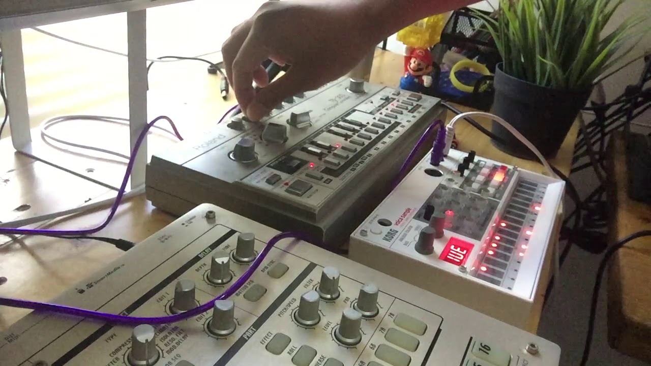 Quick Jam 3 ACID House Roland TB 303 & Volca Sample - YouTube Music
