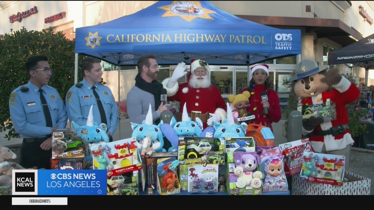 Chipper, Santa Claus hit CHiPs for Kids Toy Drive in Thousand Oaks ...