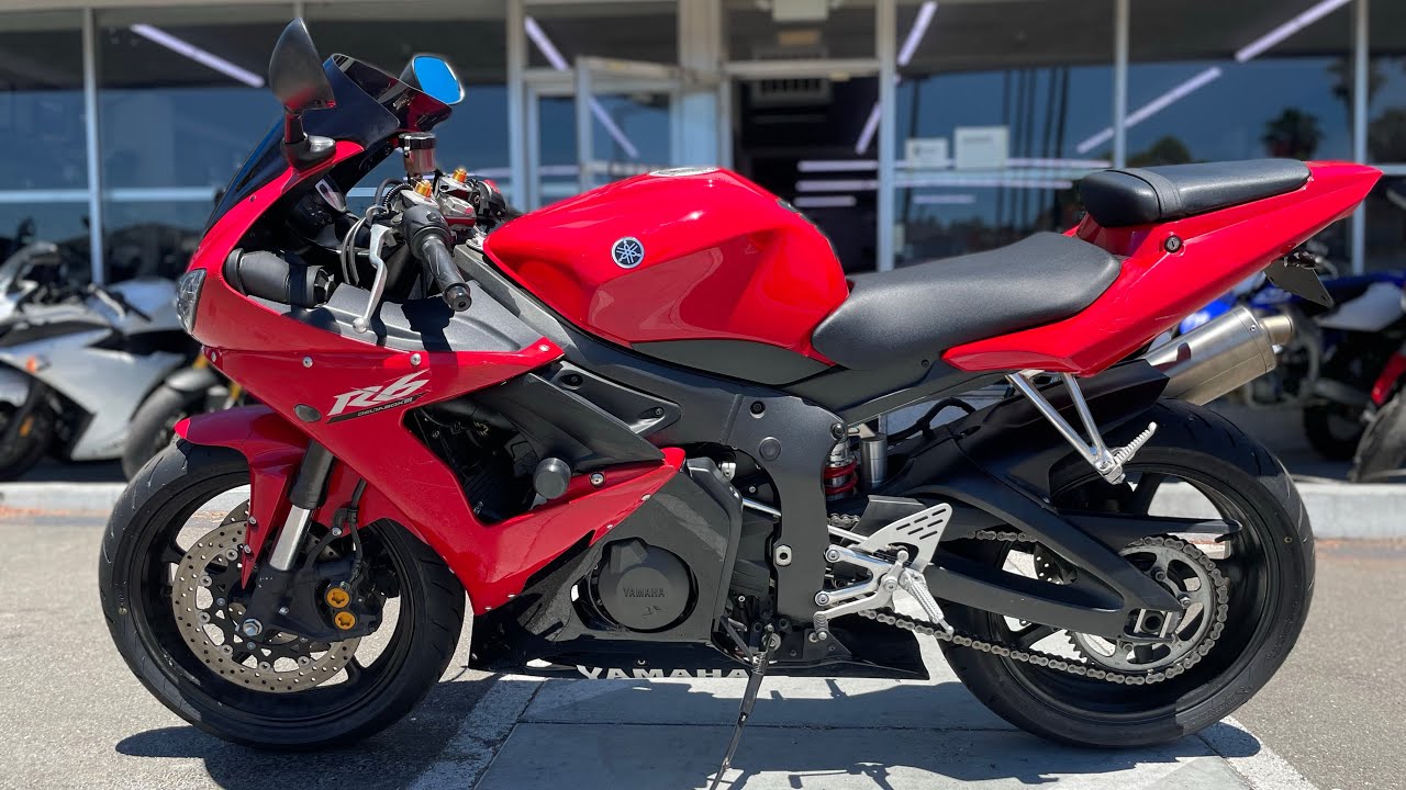 2005 Yamaha YZF-R6 ...Clean Bike w Very low Miles in the Bay Area ...