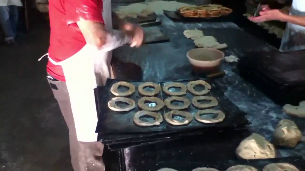 Pan de "El Resobado" - YouTube