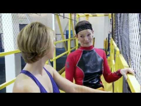 Samantha Brown at the Georgia Aquarium - YouTube