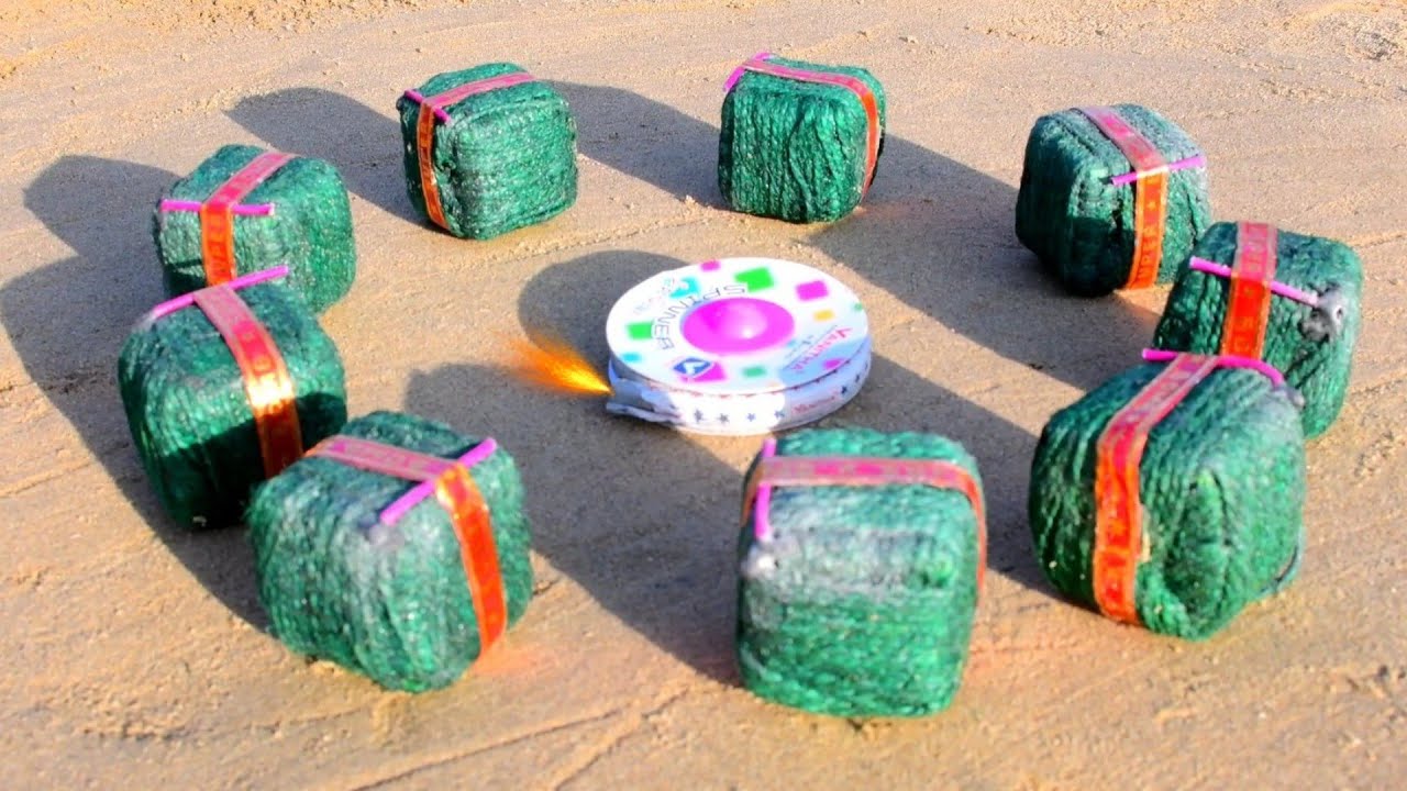 10 VIP Sutli Bomb को एक साथ चलाया तो तबाही मचा दी - Top Diwali ...