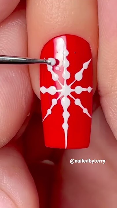 Easy snowflake nail art #christmasnails #easynailart #snowflakenails # ...