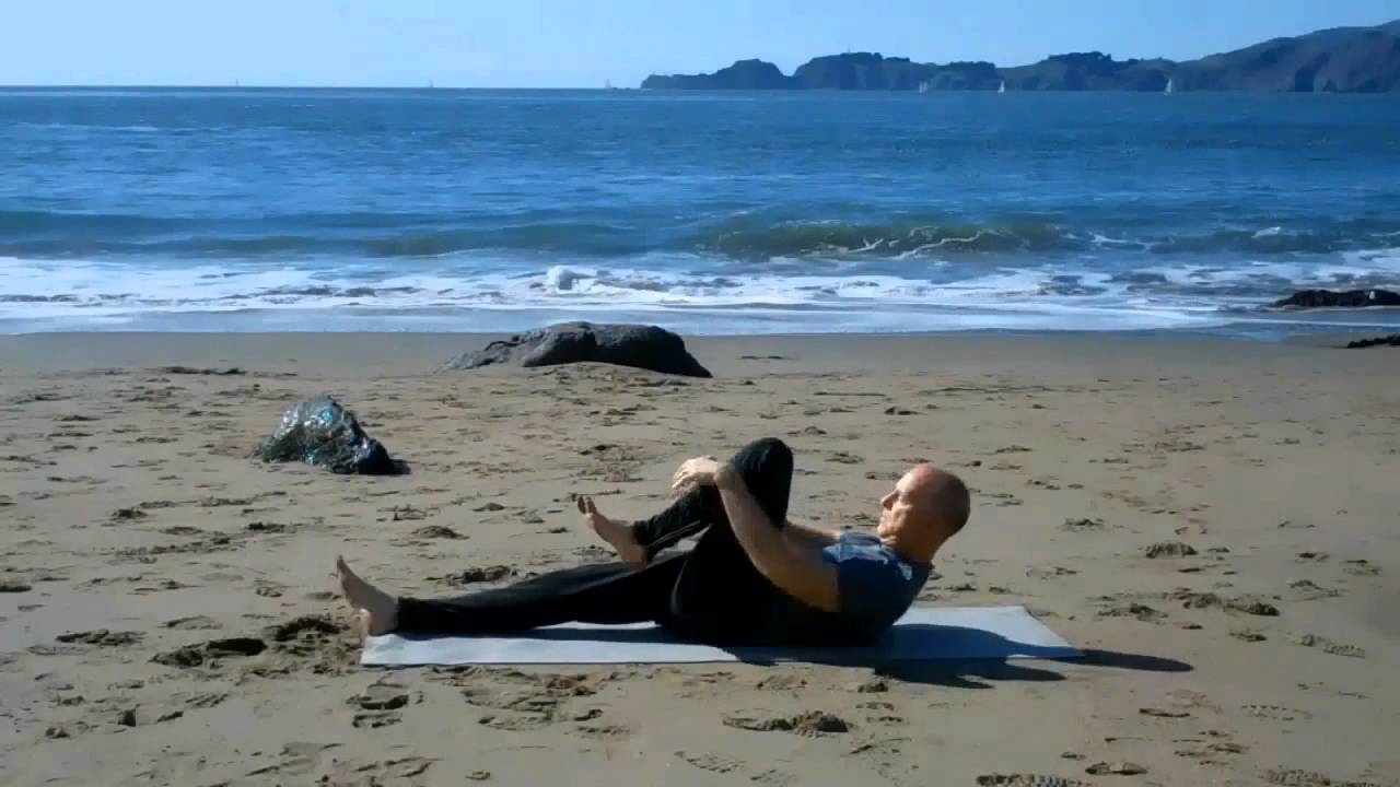 Yoga "Sit-Ups" - YouTube