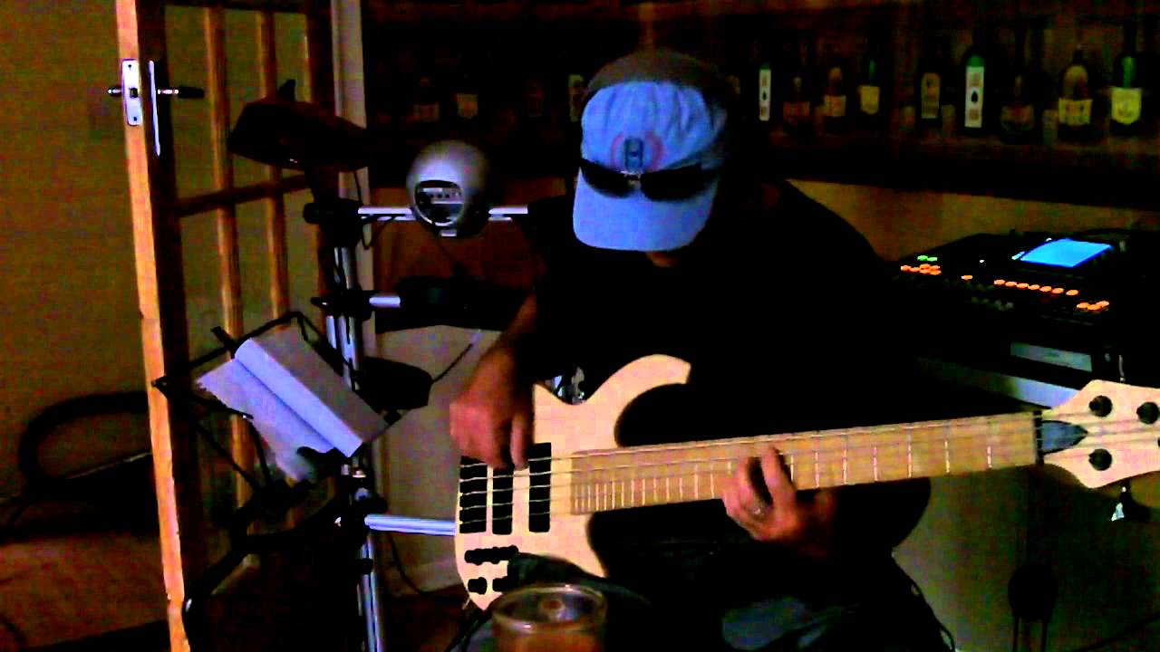 earth wind and fire.....fantasy ......bass cover - YouTube