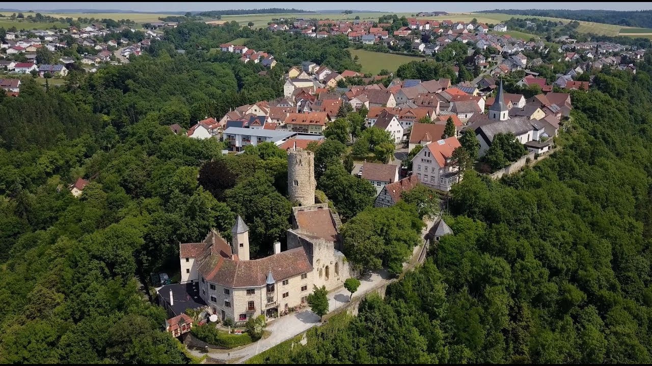 Die Stadt Krautheim aus der Luft - YouTube