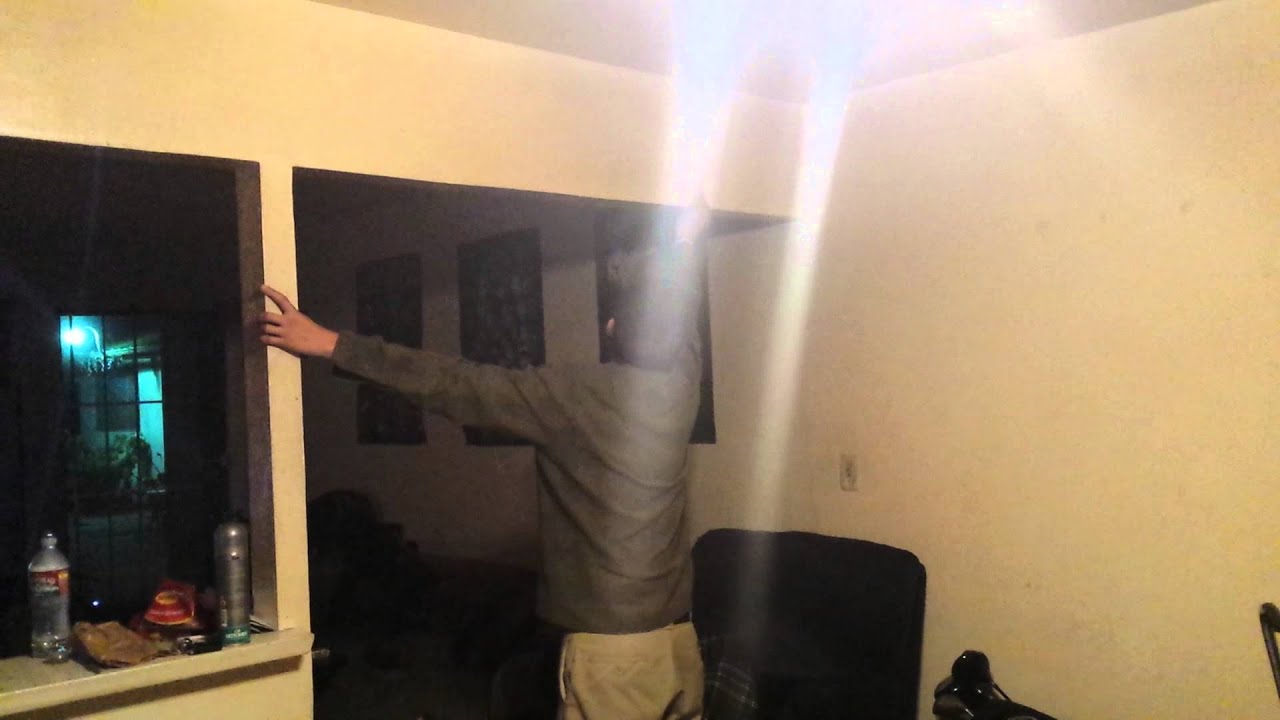 Guy scared of spider - YouTube