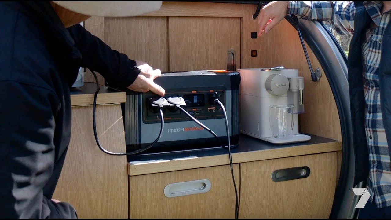 iTECH1300P Portable Lithium Power Station /Solar Generator - YouTube