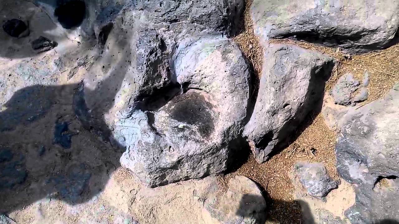 Foot print of Prophet Muhammad's ﷺ Camel Qaswa - YouTube