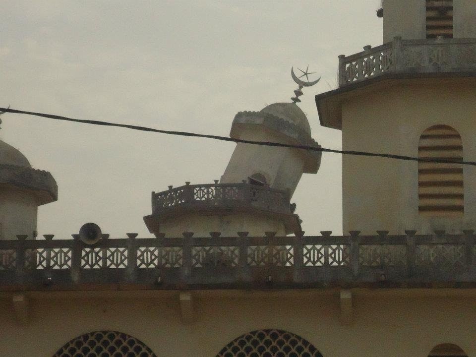 La Mosquée de Mankono avant les travaux ( 1ère partie ) publié par ...