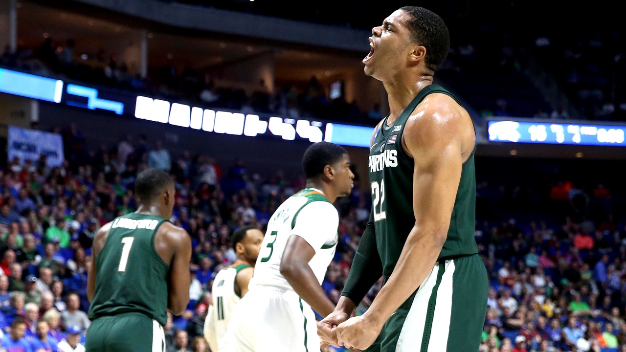 Best Dunks from Friday's First Round - YouTube