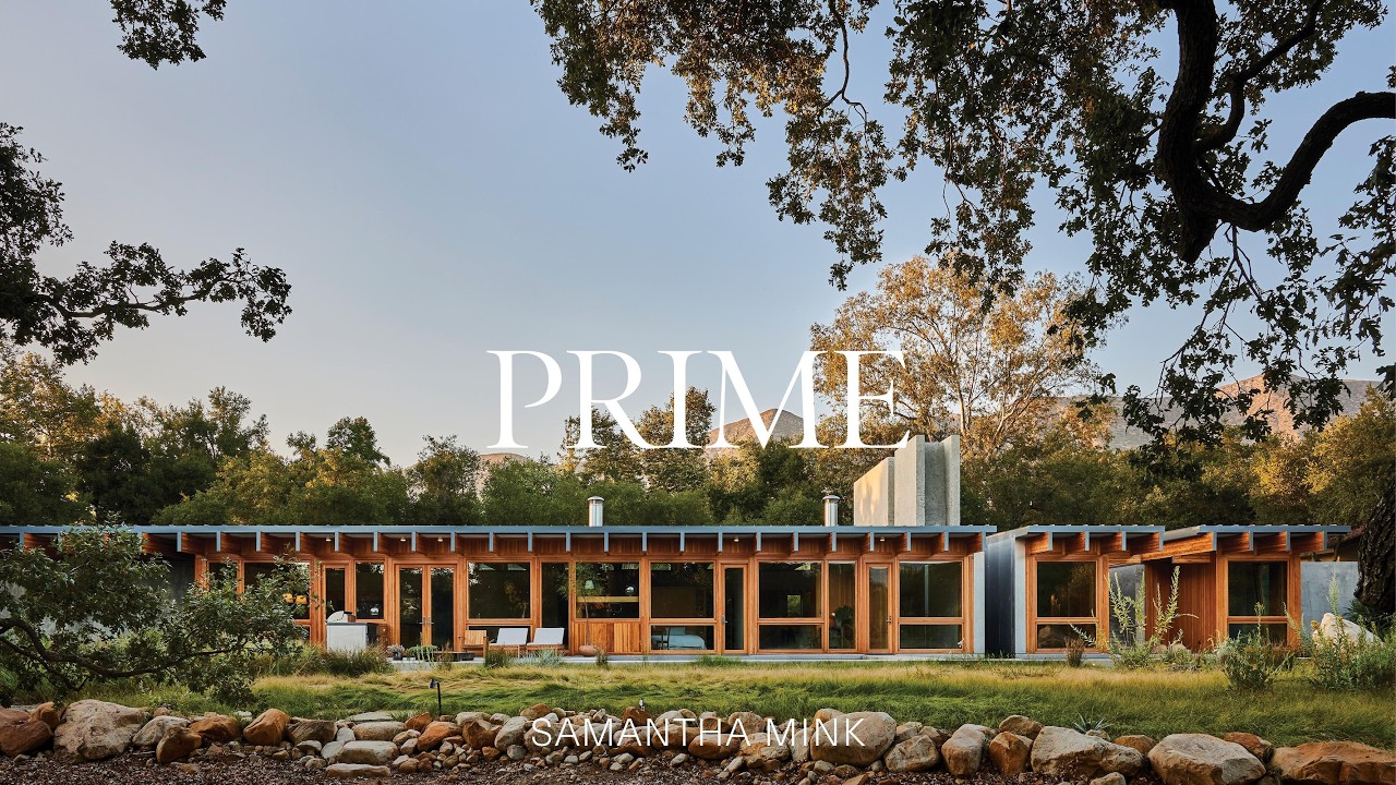 Inside a House Built Into the Ground With a Secret Sanctuary (House ...