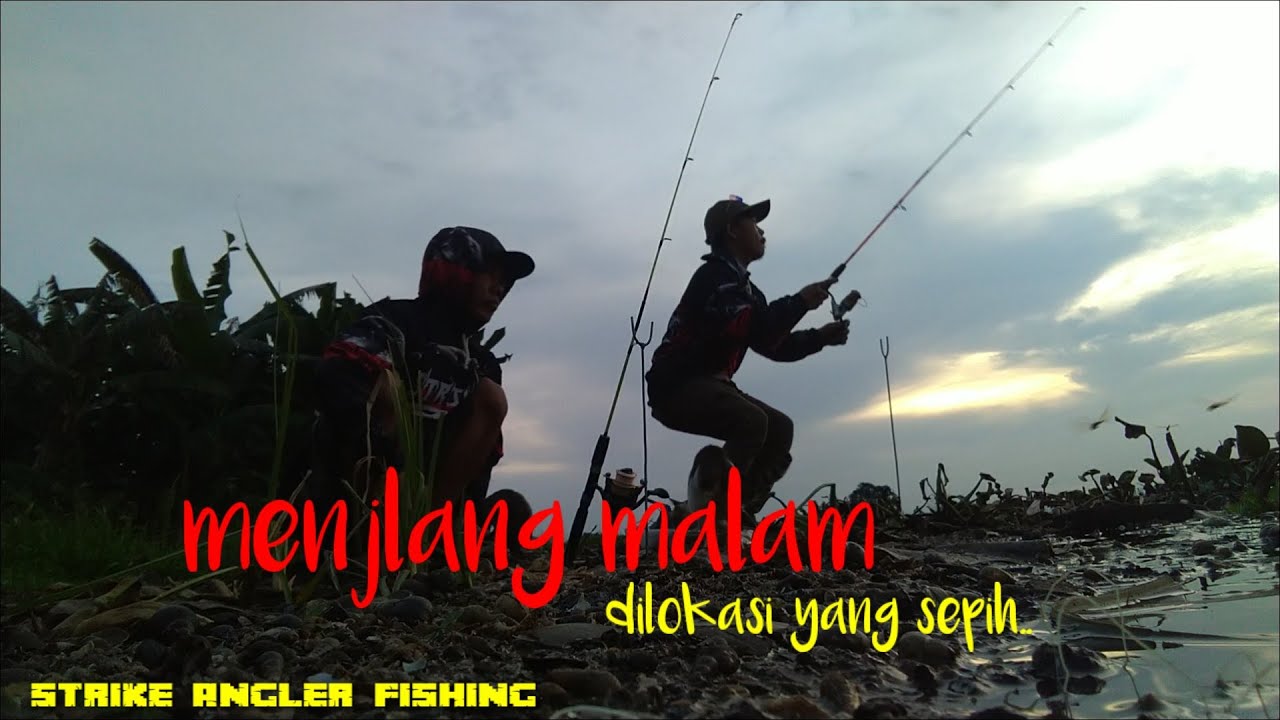 Sampai malam hari mancing di danau ini || STRIKE ANGLER FISHING - YouTube