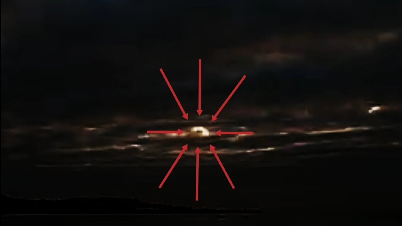 HUGE BRIGHT PLANET OBJECT THAT APPEARED IN THE EAST IN THE SKY ABOVE ...