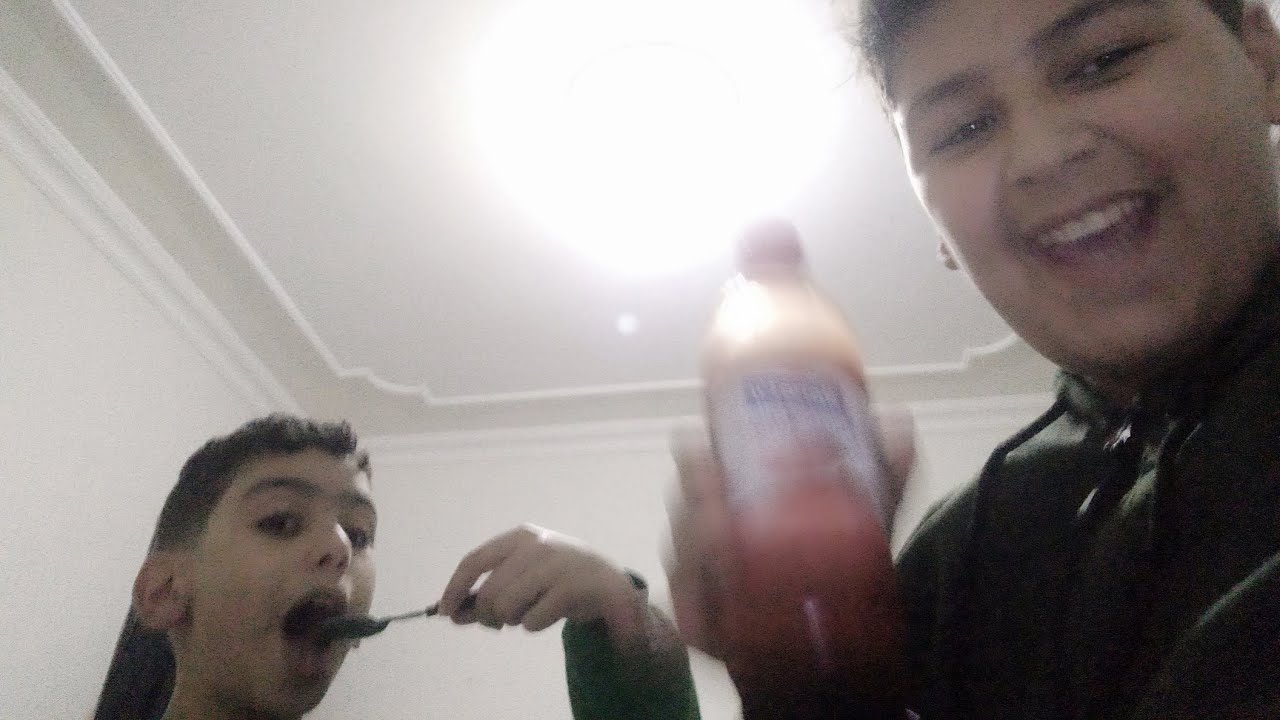 تحدي اسطوري مع ضيفنا muaz gaming - YouTube