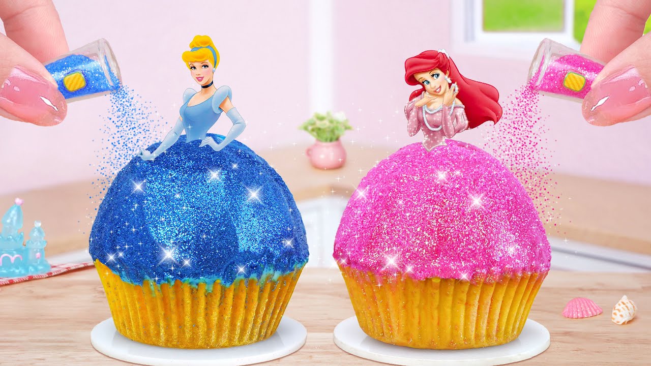 Two Beautiful Princess Cupcakes 🌹Miniature Princess Magic Pull Me Up ...