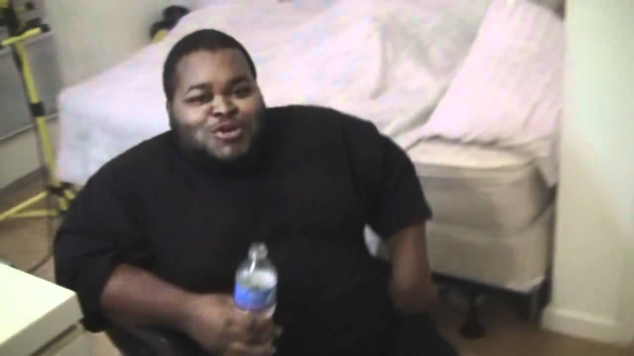 Black Man Beats! the cinnamon challenge - YouTube