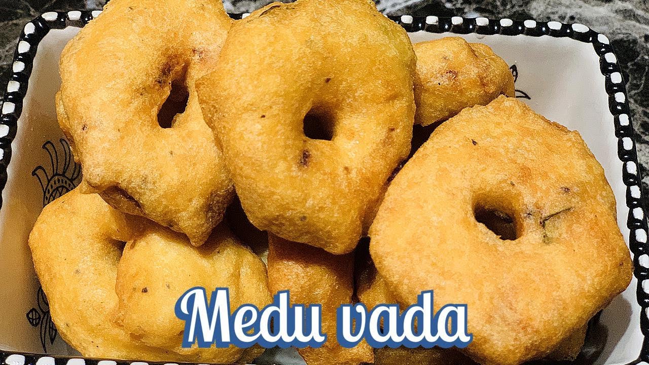 Crispy Medu Vada | Vada Recipe | South Indian Vada | secret tips ...