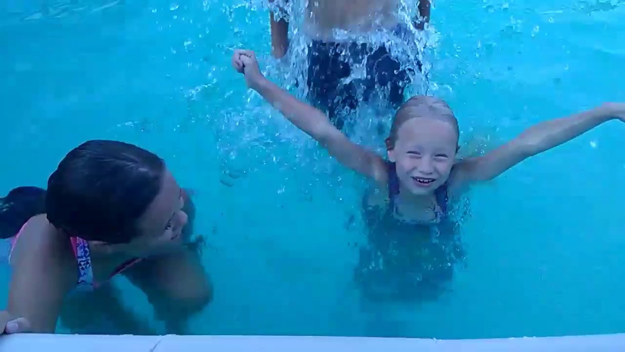Jenna Is Free! No Floaties! 🙌 - YouTube