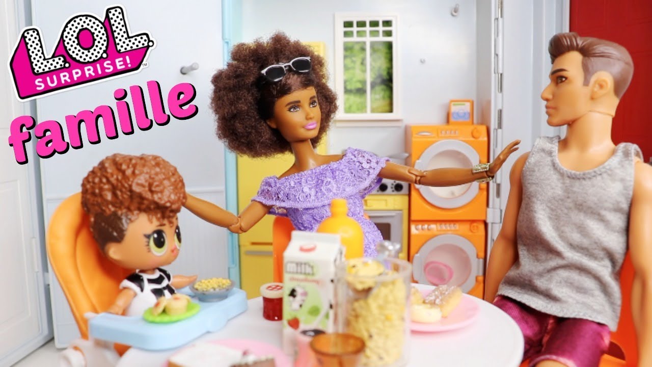 FAMILLE LOL Surprise RipTide ,BARBIE Doll LOL FAMILY Morning Routine at ...