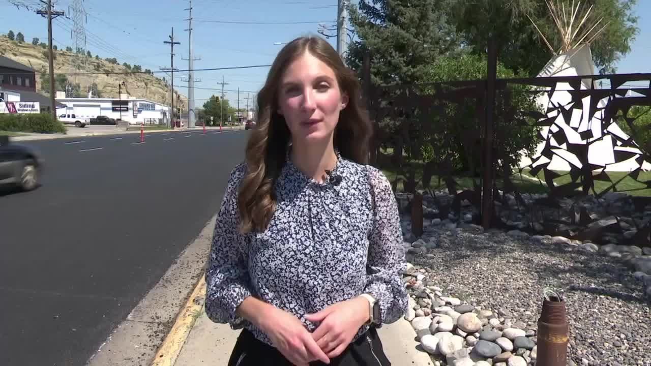 Pretty Shield Foundation put up teepee Monday in Billings - YouTube