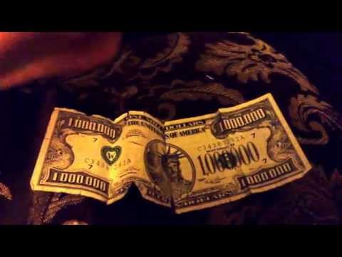 Aliens On The Dollar Bill
