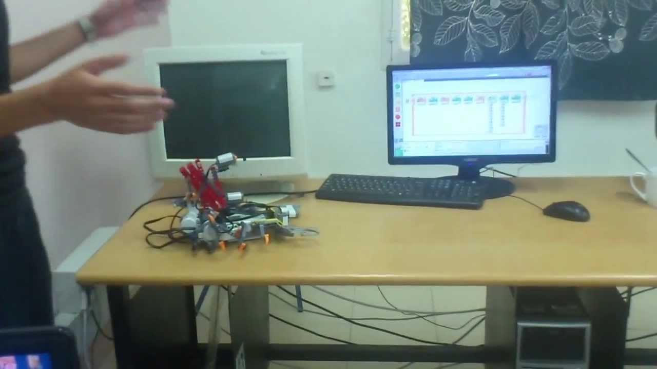 LEGO MINDSTORMS NXT SCORPION 2 - YouTube