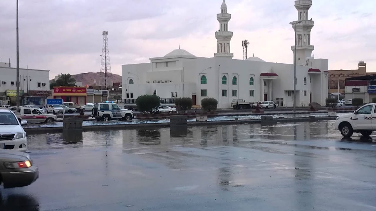 Badr city on a rainy day in Saudi Arabia - YouTube