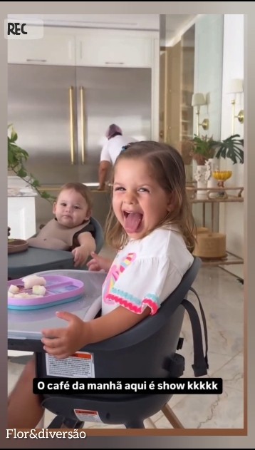 Floflor Surpreende Vovó Margareth no Café da Manhã olha oque ela ...