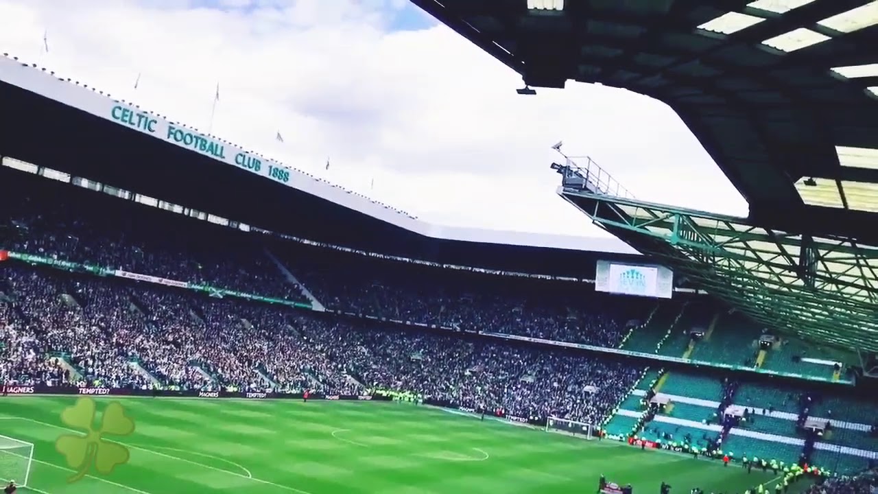 50,000 celtic fans singing IRA song - YouTube