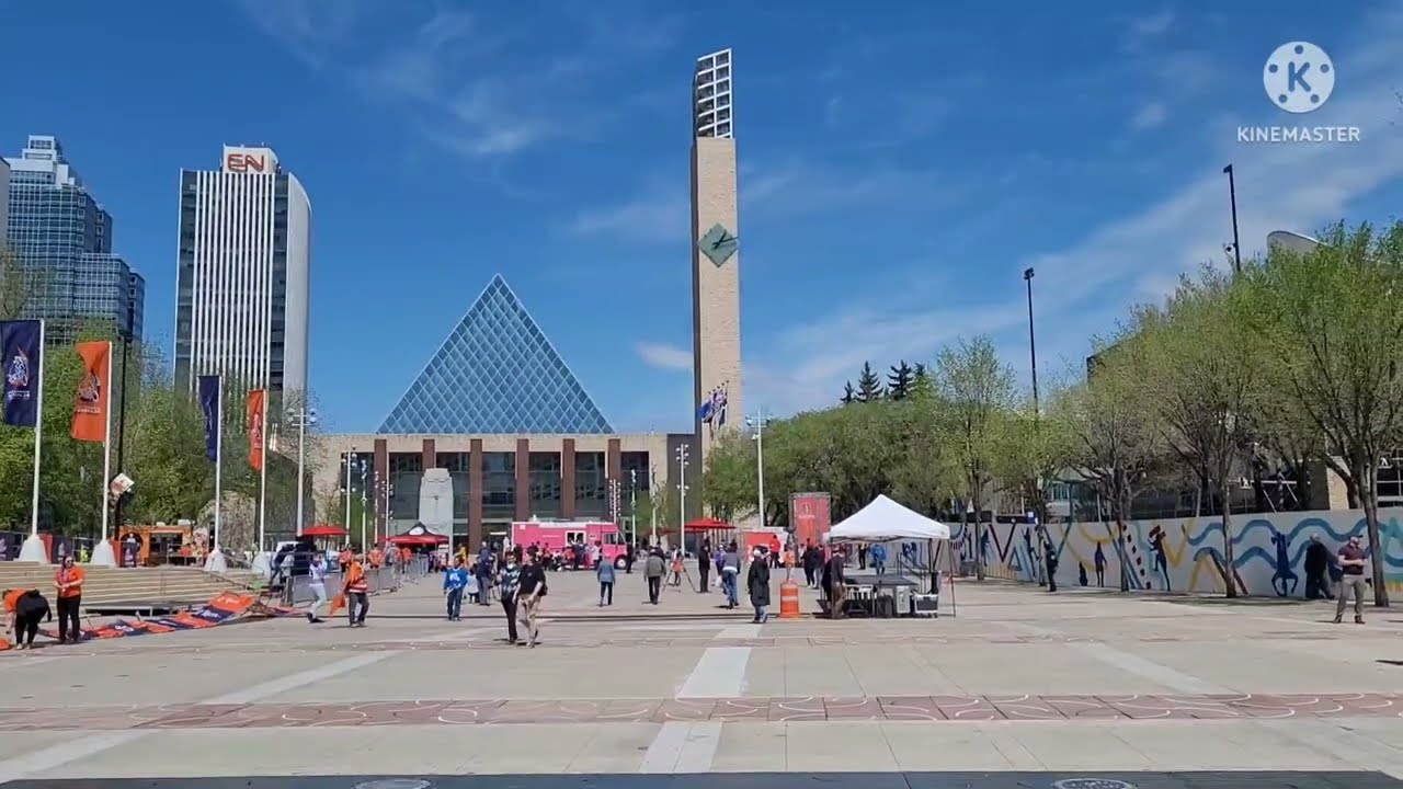 Churchill Square | Edmonton Alberta - YouTube