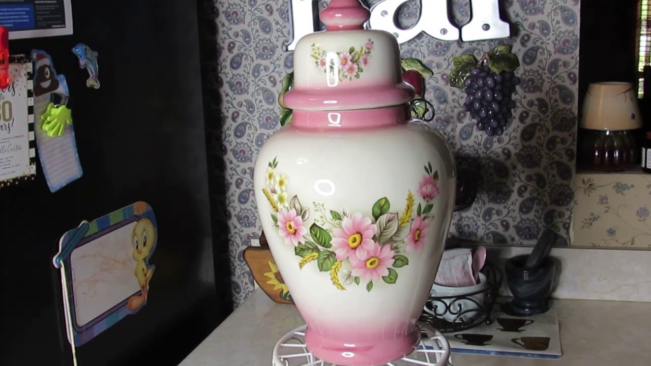 New Feature: Mae Mae's Hobby (Ceramics) - YouTube