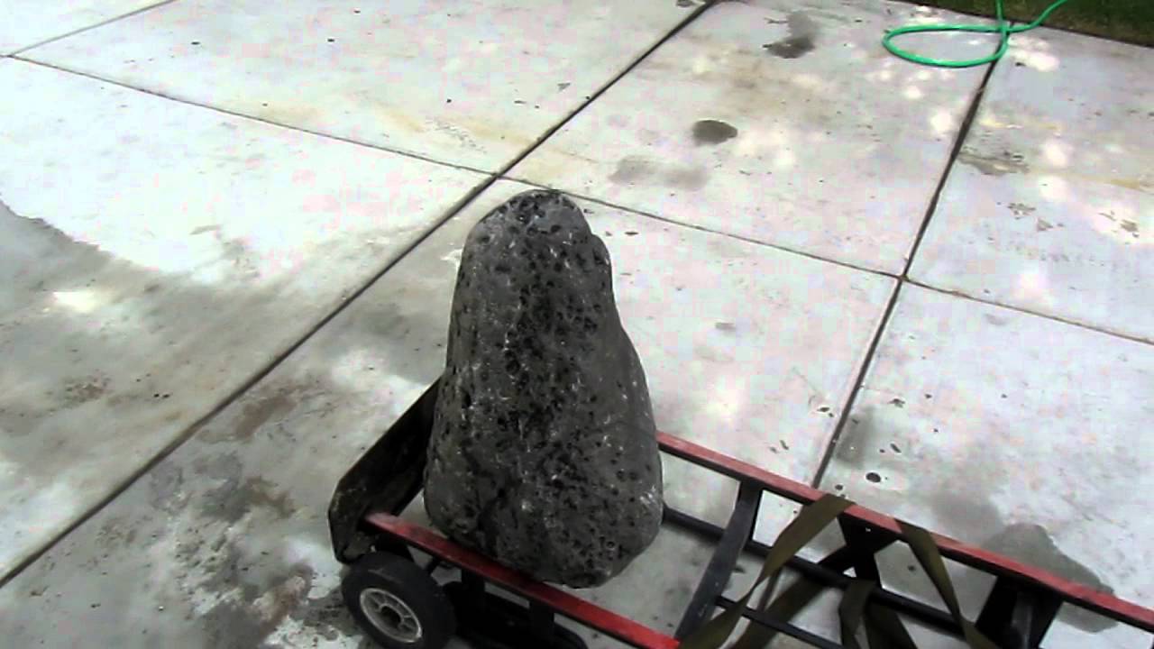 Rare Stony Meteorite Worth Millions Found in California. - YouTube