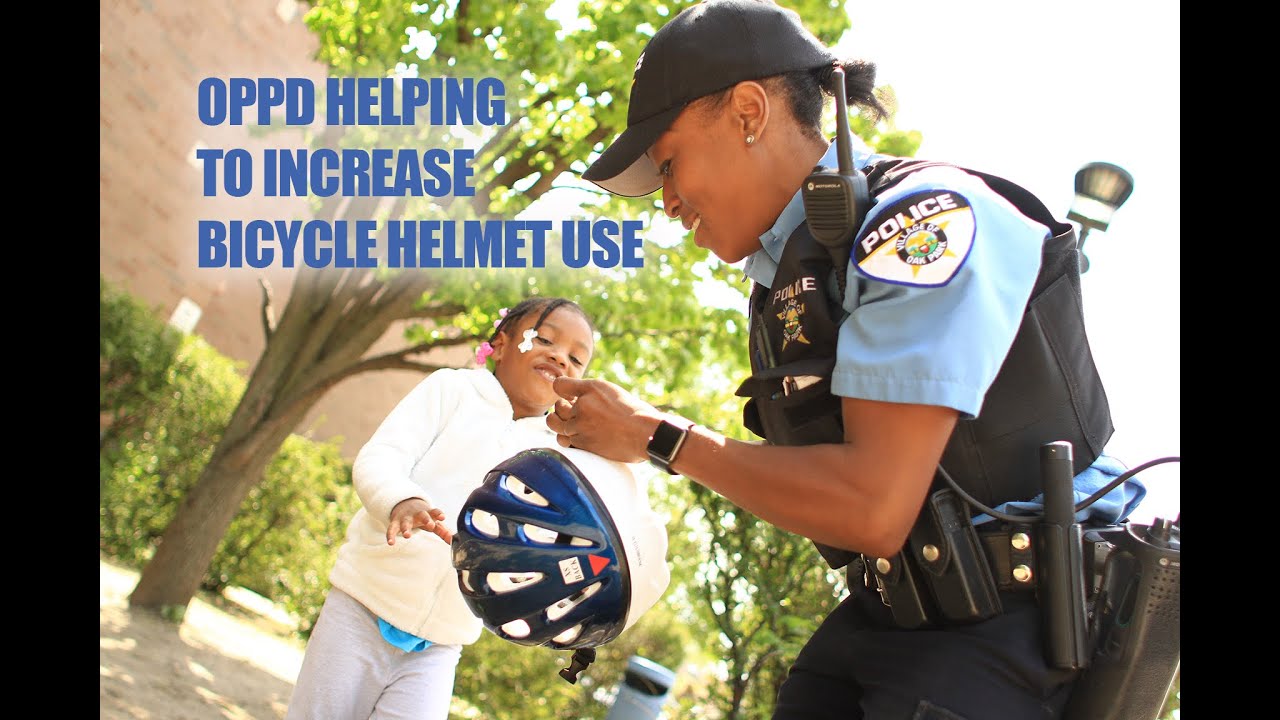 Police Reward Bike Helmet Use - YouTube