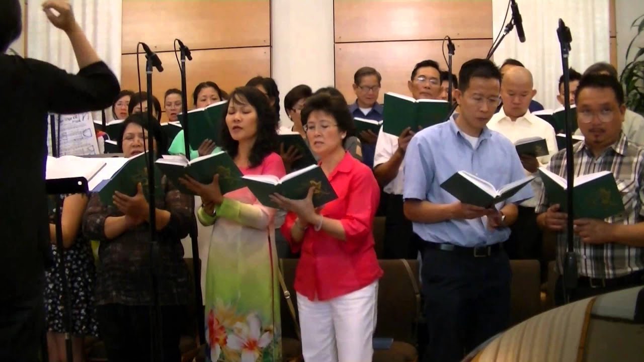 Gloria Choir Sunday 071215 part2 - YouTube