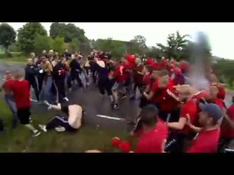 2016 +18 Fight hooligans live 30 vs 30 - YouTube