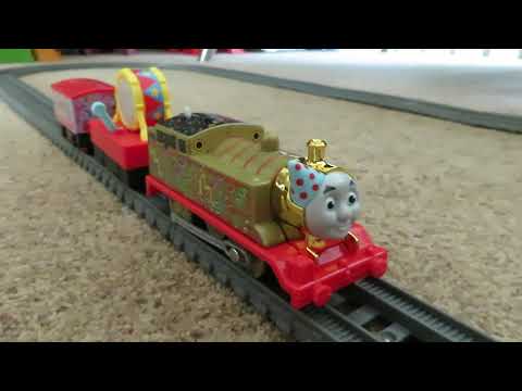 Trackmaster Golden Thomas Review - YouTube